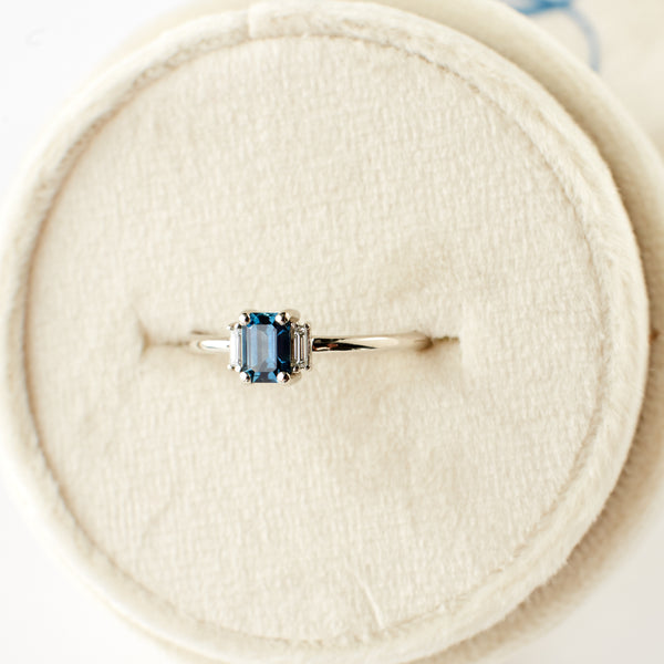 Ginger Ring - Blue Sapphire in White Gold – Porter Gulch